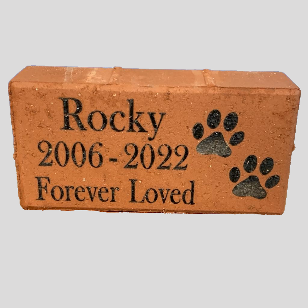 Custom Engraved Red Brick For Outdoor Memorial - IUBRICK100| Infinityurns